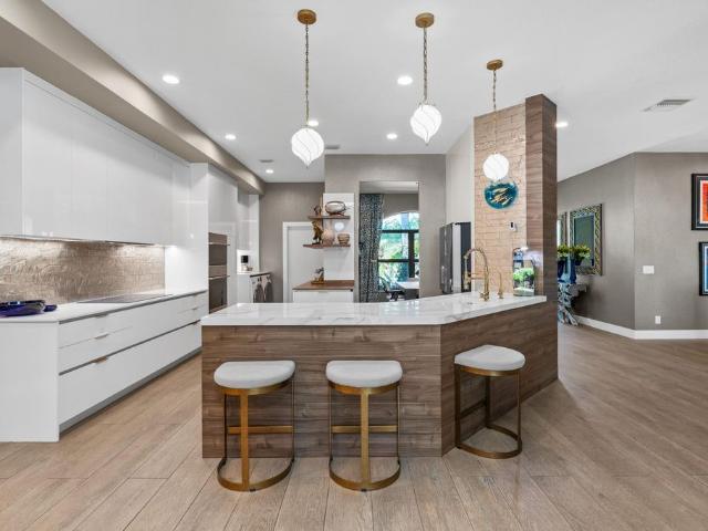 Luxury Villa for sale in Aventura, United States