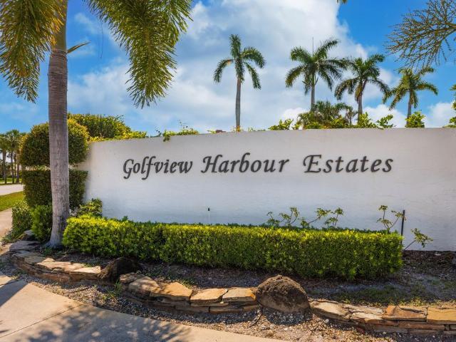 Luxury Villa for sale in Boynton Beach, Florida