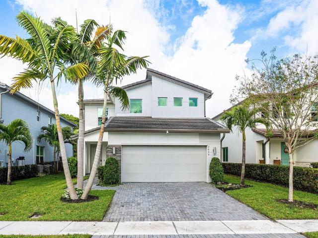 Luxury Villa for sale in Boynton Beach, Florida