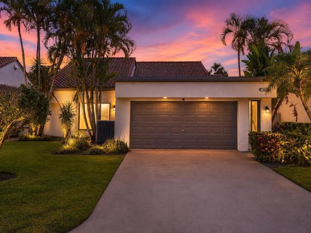 Luxury Villa for sale in Boynton Beach, Florida