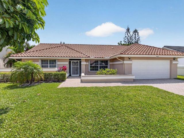 Luxury Villa for sale in Boynton Beach, Florida