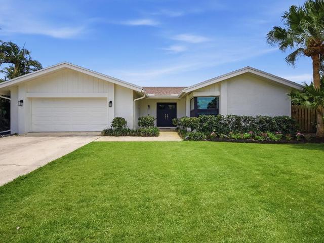 Luxury Villa for sale in Boca Raton, Florida