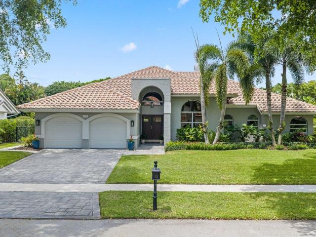 Luxury Villa for sale in Boca Raton, Florida