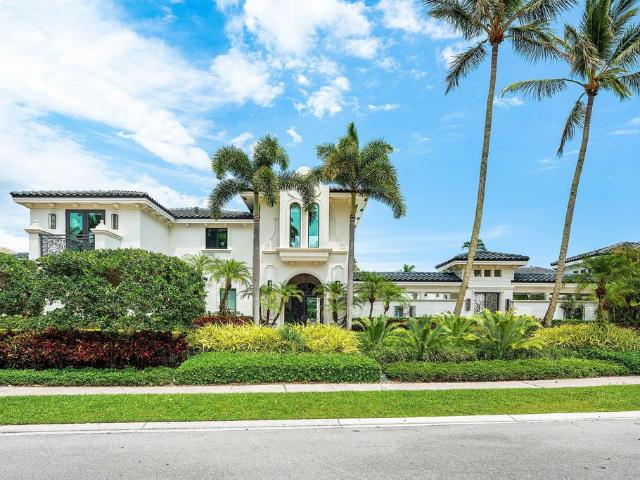 Luxury Villa for sale in Boca Raton, Florida