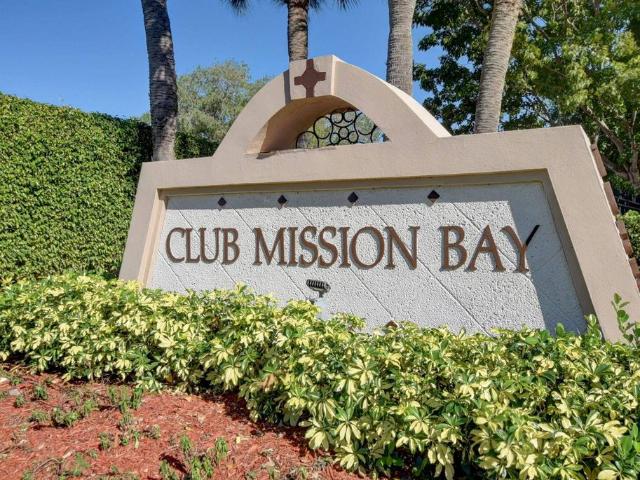 Luxury Villa for sale in Boca Raton, Florida