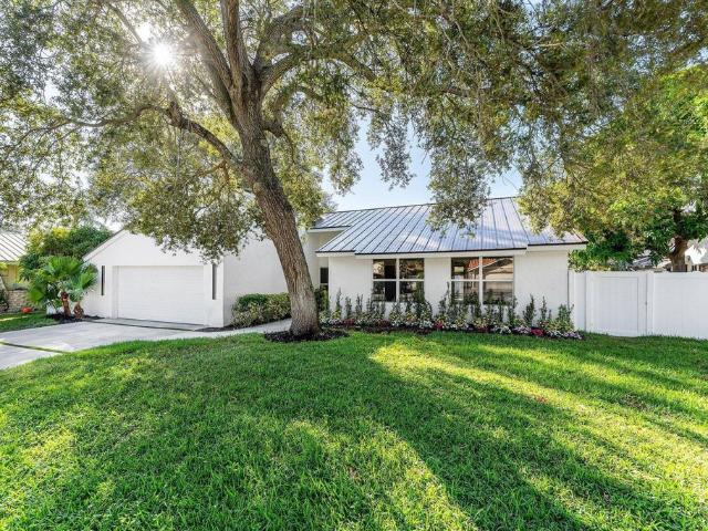 Luxury Villa for sale in Boca Raton, Florida