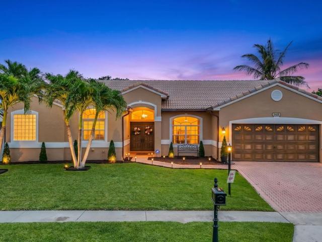 Luxury Villa for sale in Boca Raton, Florida