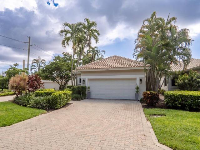 Luxury Villa for sale in Boca Raton, Florida