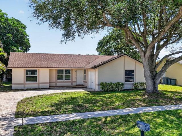 Luxury Villa for sale in Boca Raton, Florida