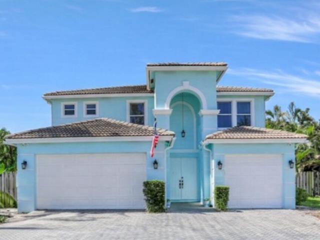 Luxury Villa for sale in Boca Raton, Florida