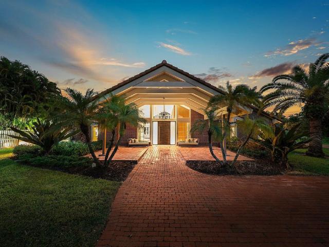 Luxury Villa for sale in Boca Raton, Florida
