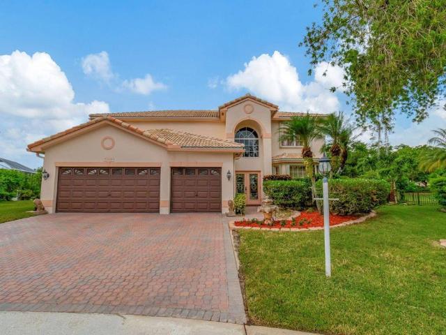 Luxury Villa for sale in Boca Raton, Florida