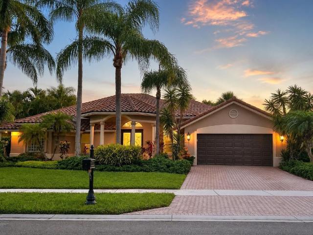 Luxury Villa for sale in Boca Raton, Florida
