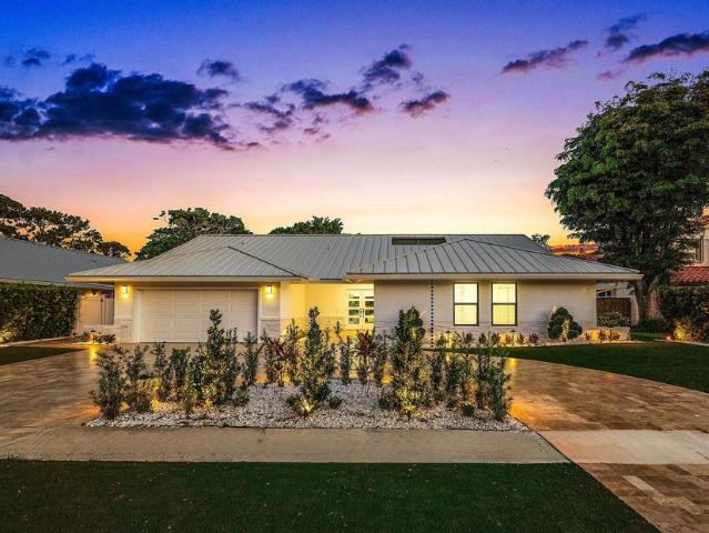 Luxury Villa for sale in Boca Raton, Florida