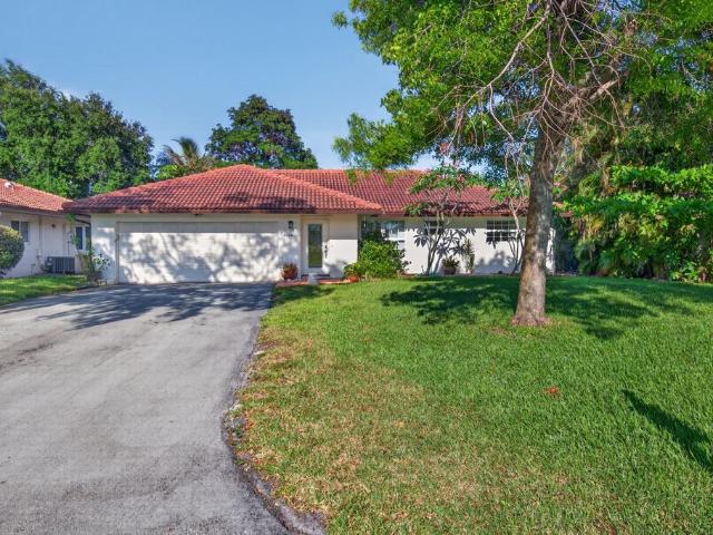 Luxury Villa for sale in Boca Raton, Florida