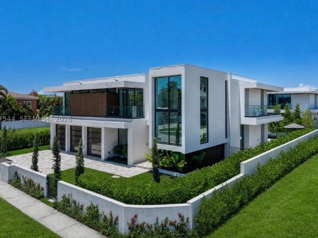 Luxury Villa for sale in Boca Raton, Florida