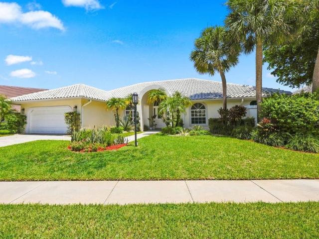 Luxury Villa for sale in Boca Raton, Florida