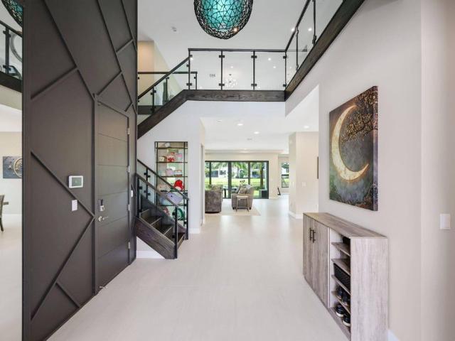 Luxury Villa for sale in Boca Raton, Florida