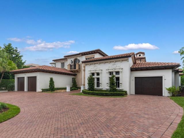Luxury Villa for sale in Boca Raton, Florida