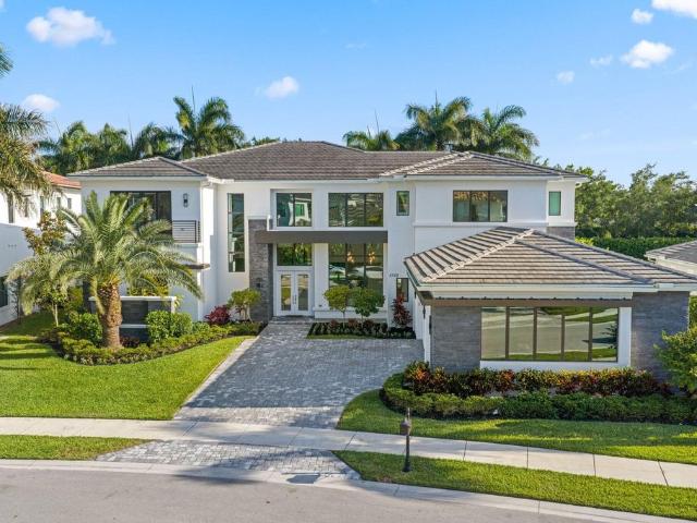 Luxury Villa for sale in Boca Raton, Florida