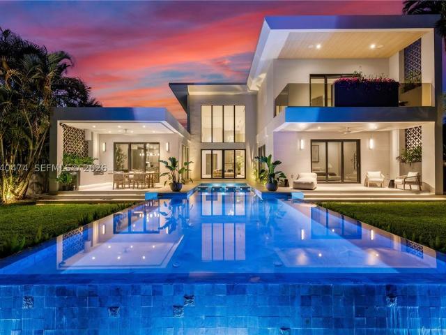 Luxury Villa for sale in Biscayne Park, Florida