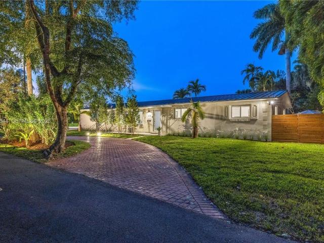 Luxury Villa for sale in Biscayne Park, Florida