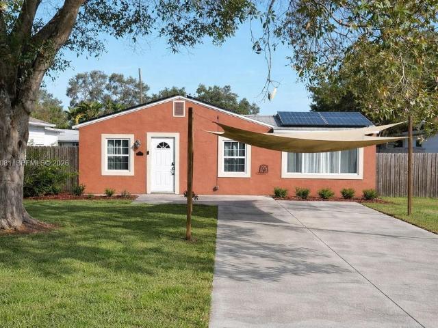 Luxury Villa for sale in Gulfport, United States