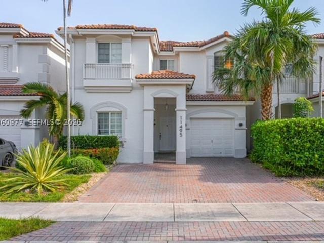 Luxury Villa for sale in Doral, Florida