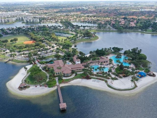 Luxury Villa for sale in Doral, Florida
