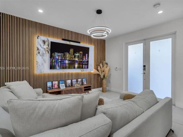 Luxury Villa for sale in Doral, United States