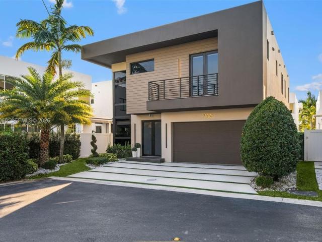 Luxury Villa for sale in Doral, United States