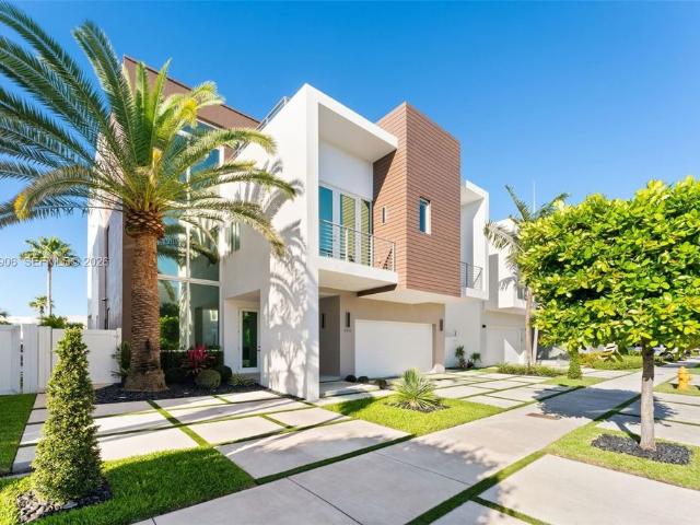 Luxury Villa for sale in Doral, United States