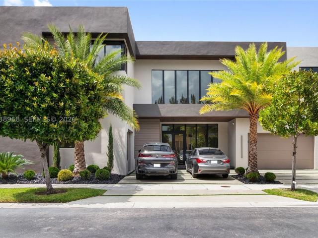 Luxury Villa for sale in Doral, United States