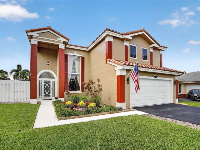 Luxury Villa for sale in Davie, Florida