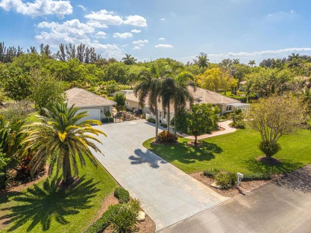 Luxury Villa for sale in Davie, Florida