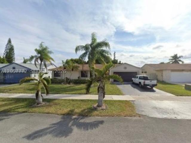 Luxury Villa for sale in Davie, Florida