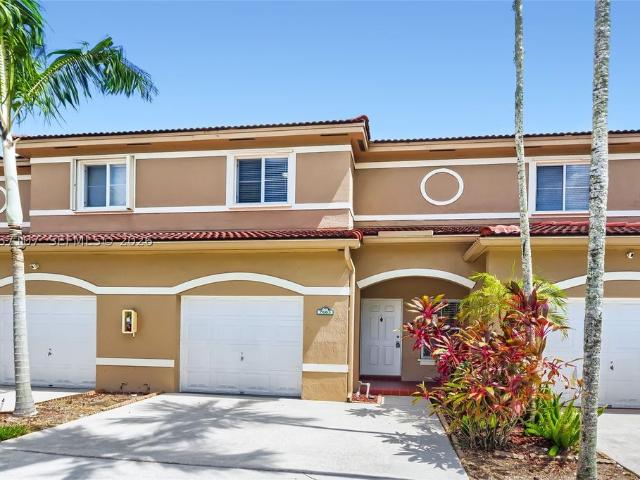 Luxury Villa for sale in Davie, Florida