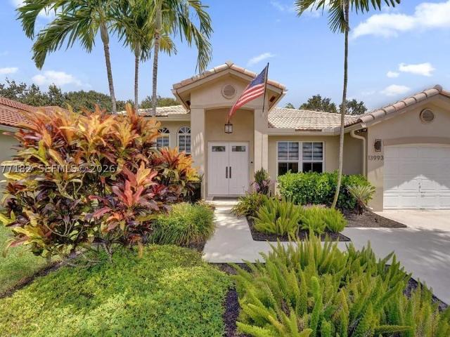 Luxury Villa for sale in Davie, Florida