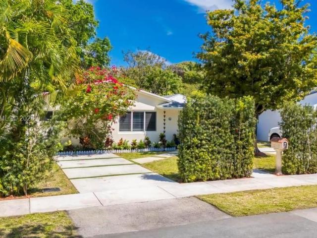 Luxury Villa for sale in Dania Beach, Florida