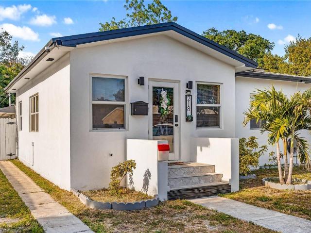 Luxury Villa for sale in Dania Beach, United States