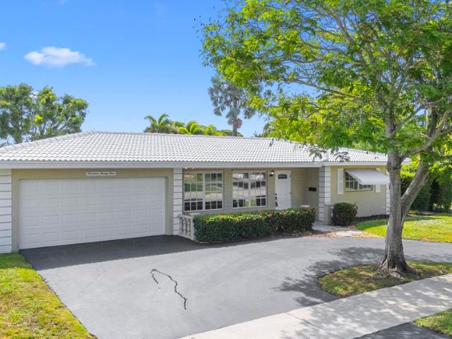 Luxury Villa for sale in Deerfield Beach, Florida