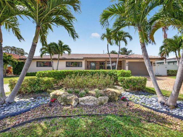Luxury Villa for sale in Deerfield Beach, Florida