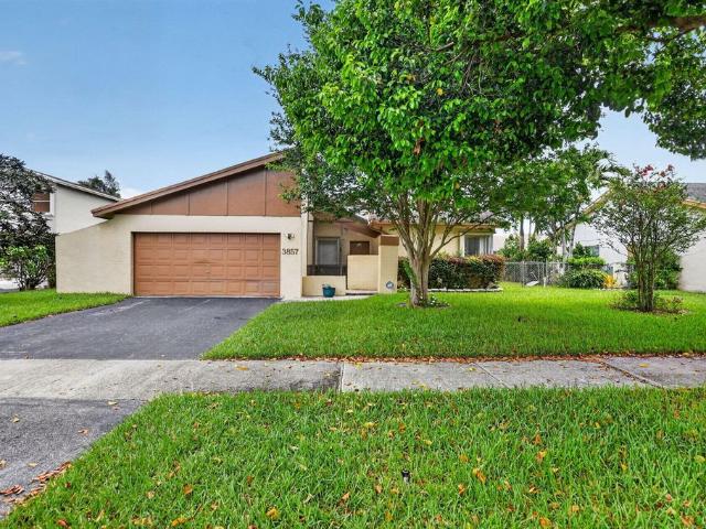Luxury Villa for sale in Deerfield Beach, United States