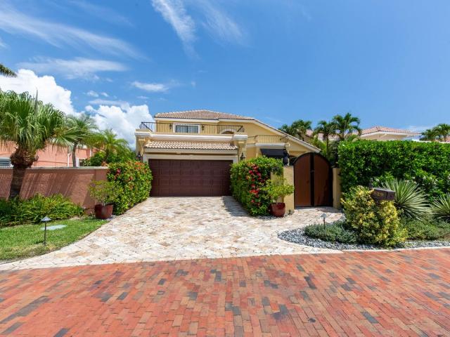 Luxury Villa for sale in Delray Beach, Florida