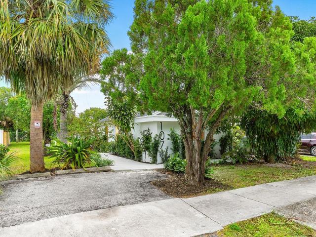 Luxury Villa for sale in Delray Beach, Florida