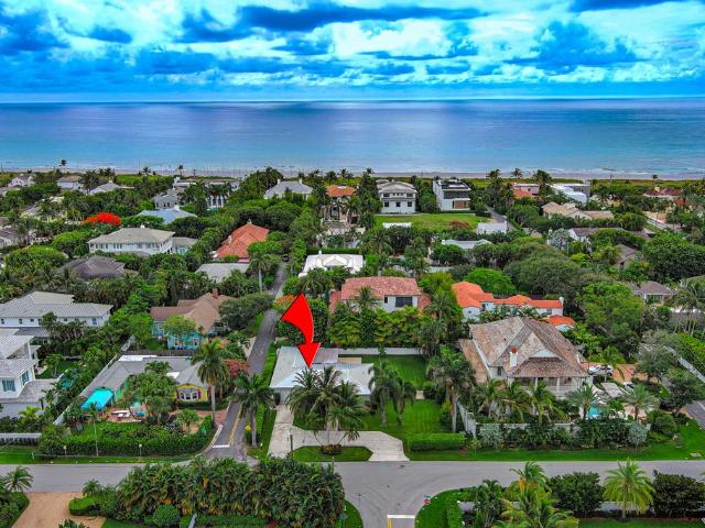 Luxury Villa for sale in Delray Beach, Florida