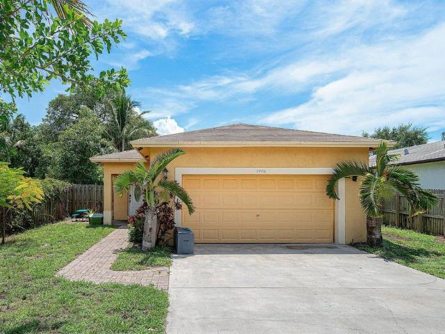 Luxury Villa for sale in Delray Beach, Florida