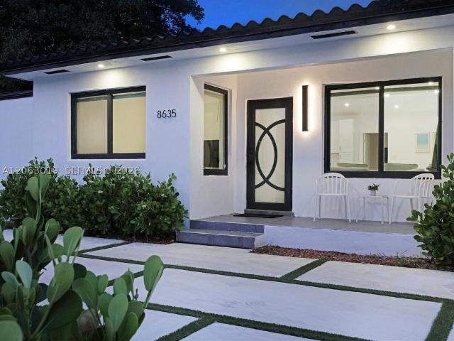 Luxury Villa for sale in El Portal, United States