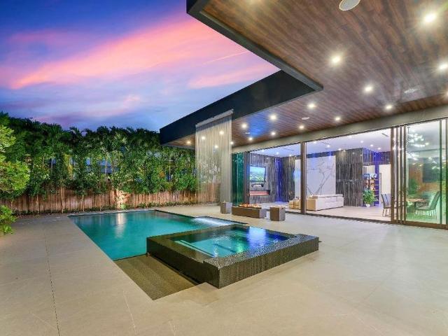 Luxury Villa for sale in Fort Lauderdale, Florida