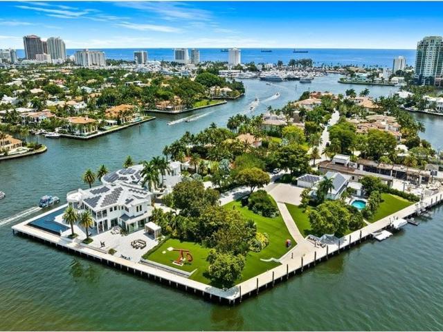 Luxury Villa for sale in Fort Lauderdale, Florida